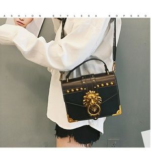 Bags | Lion Head Lock Buckle Handbag | Poshmark